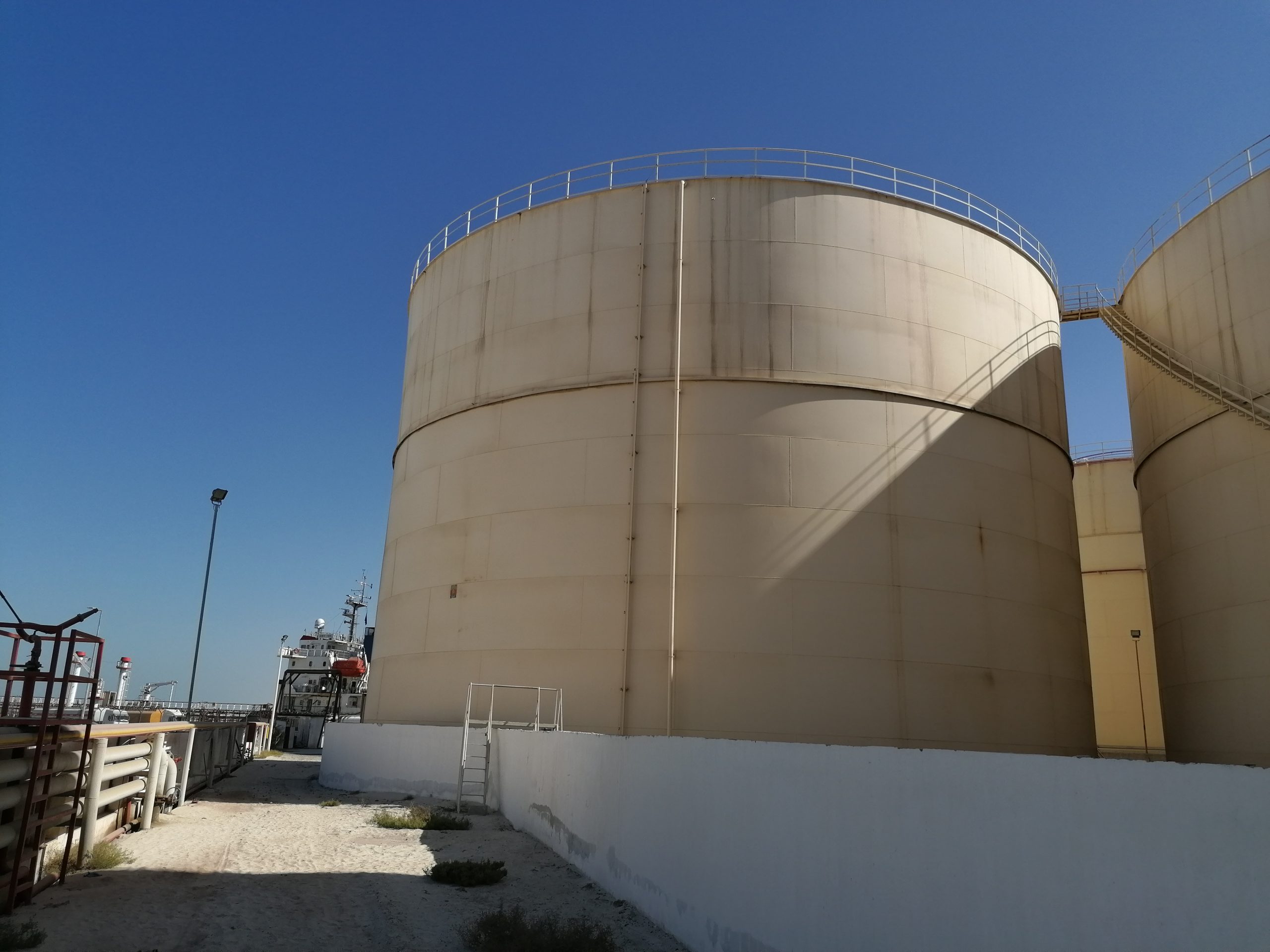 Oil Tank Storage - Hamriyah Free Zone | Insights | Cavendish Maxwell